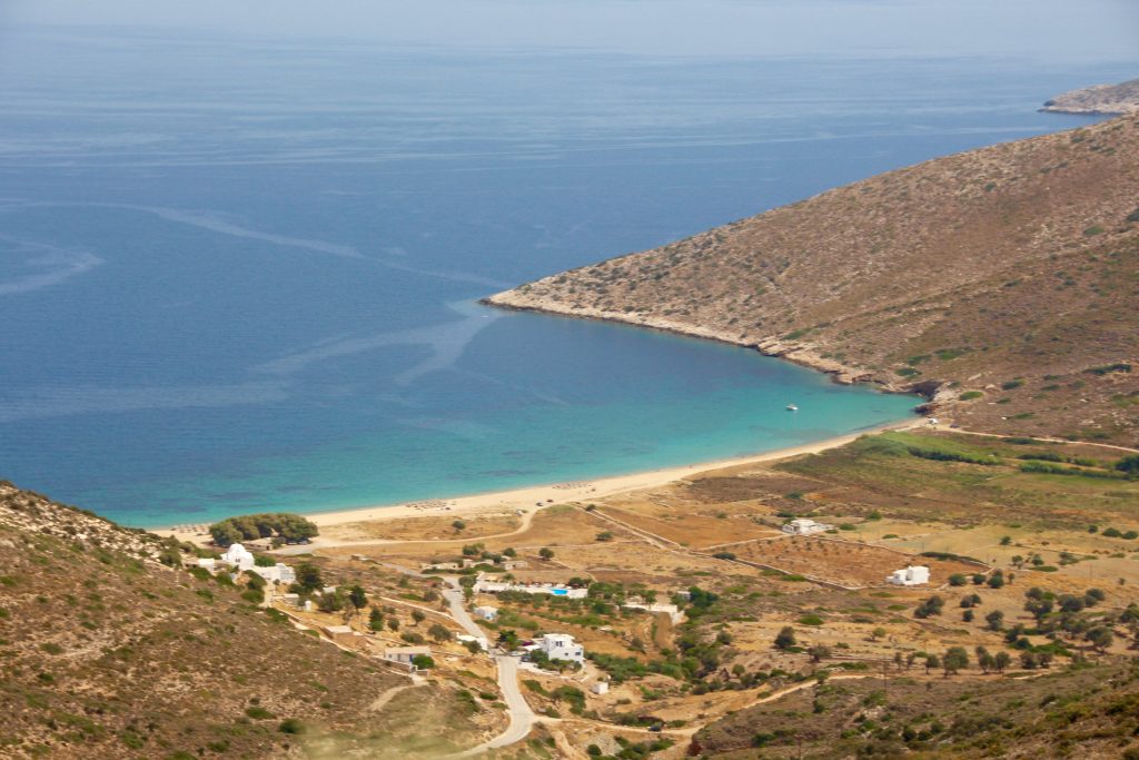 Ile d'Ios en Grèce : sauvage et turquoise - Les Gourmands voyagent